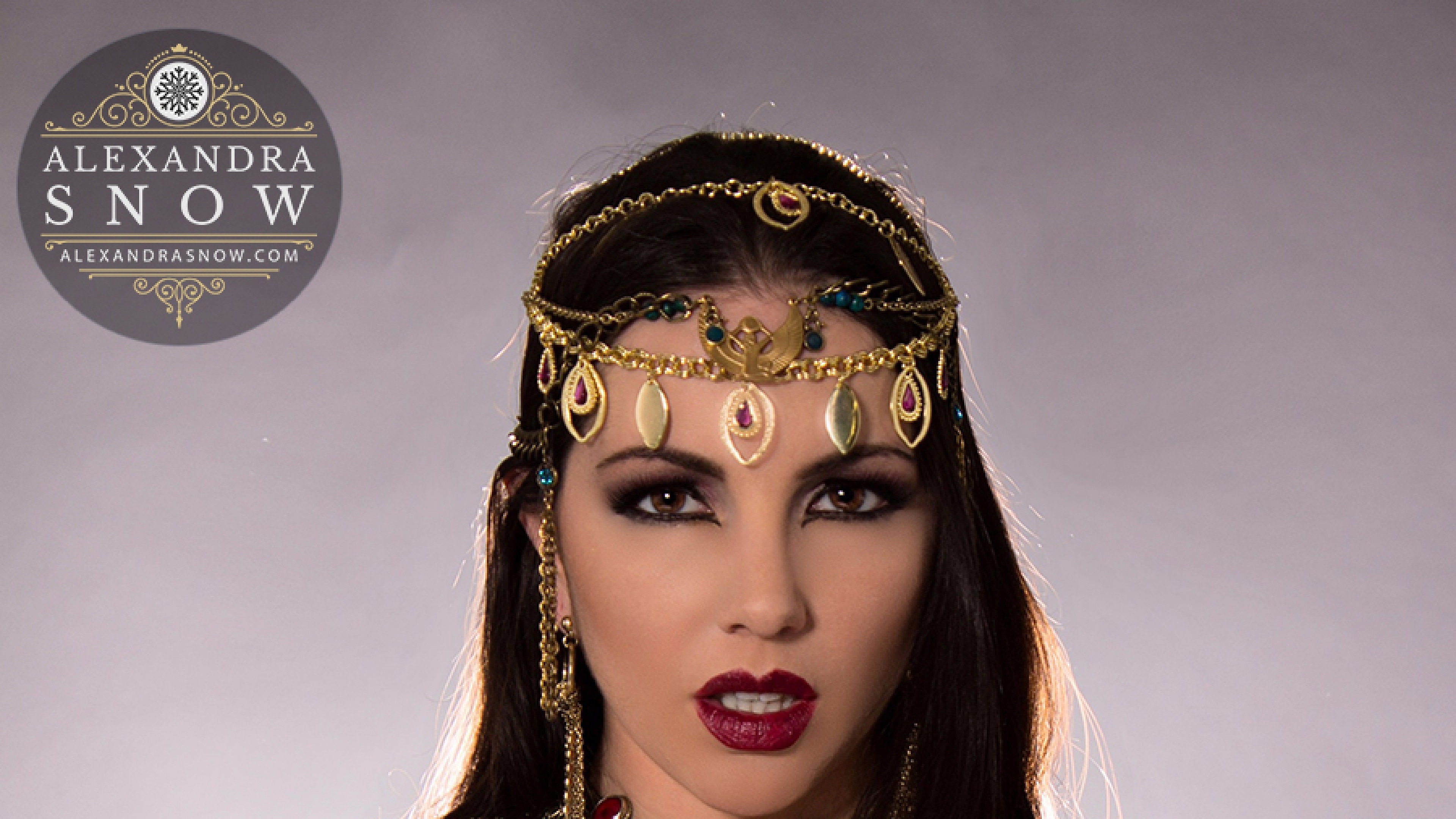Egyptian Queen - Goddess Alexandra Snow - Professional Maneater